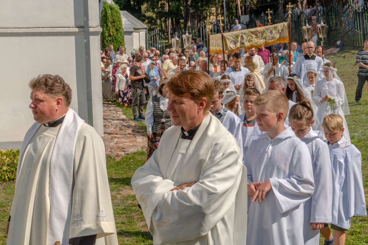 ŠV. ROKO ATLAIDAI AUKŠTOSIOS PANEMUNĖS PARAPIJOJE | Vilkaviškio vyskupija